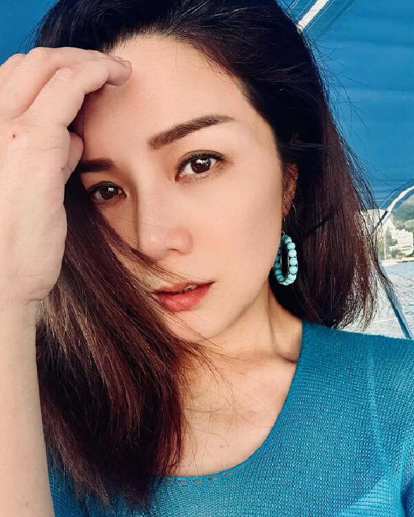 祝早日康复！前港姐「癌症复发」⚡惊晒『入院抽1公升心积水』照片惹心疼！ | Nestia