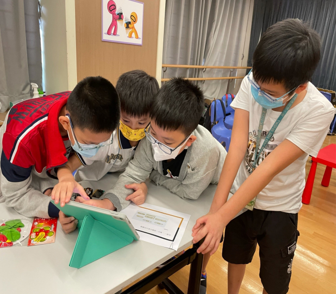 每日杂志｜资源空间所限 难兼长者服务 青少年中心供过于求 加强个案跟进拓出路 | Nestia