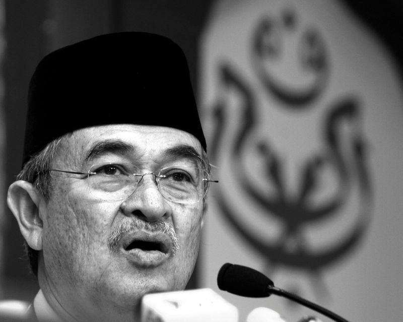 Pak Lah’s Islam Hadhari concept showcases Malaysia as exemplary model ...