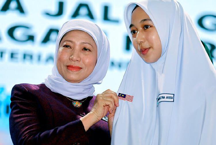 KPWKM to support MOE’s Jalur Gemilang badge initiative - Nancy | Nestia