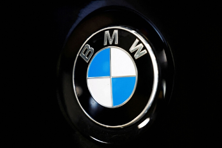 BMW to integrate DeepSeek AI in China models starting this year | Nestia