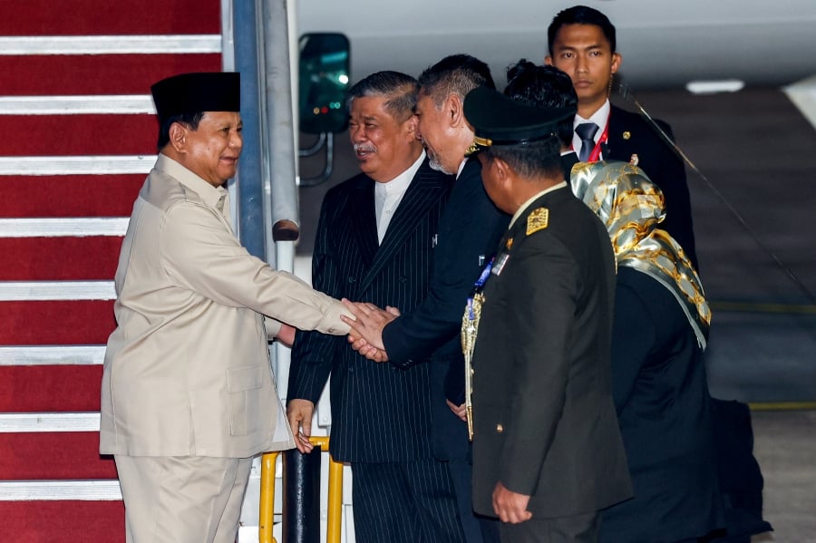 Prabowo in Malaysia for first Asean Summit as Indonesian president | Nestia