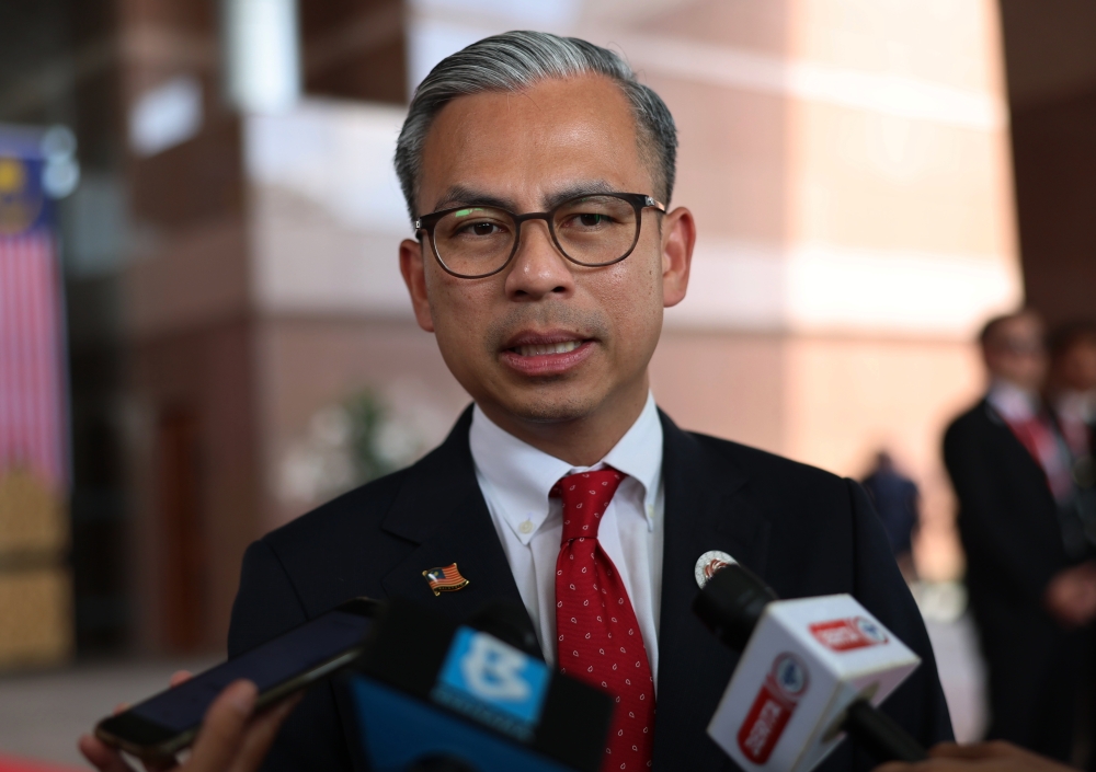 MCMC launches probe into TikTok livestream insulting Jalur Gemilang | Nestia