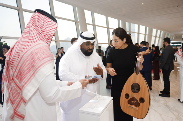 荣耀400系列海外10国首发 高颜值＋高性能的又一爆款 | Nestia