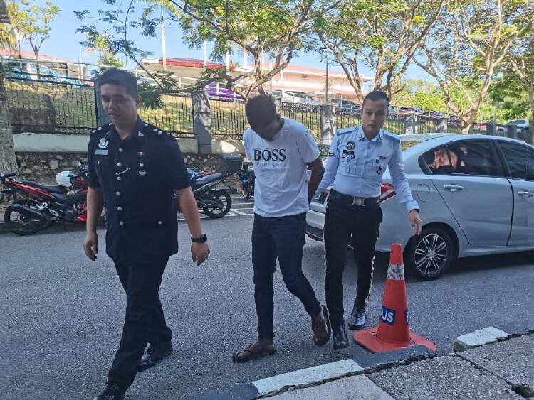 Man charged with drunk driving over fatal crash that killed policeman | Nestia